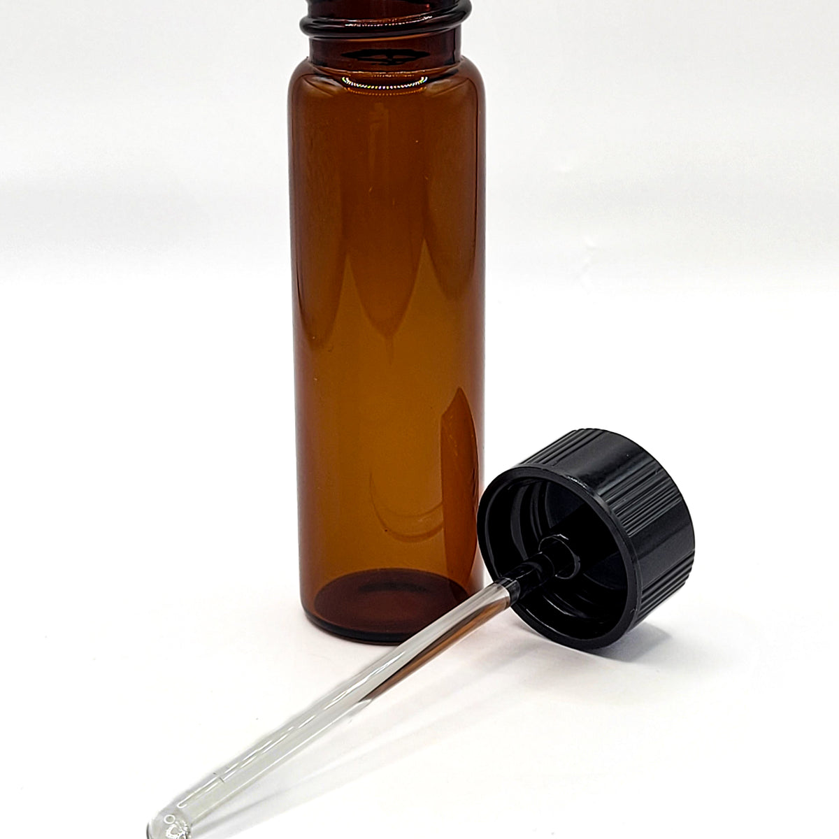Amber Glass Vial with Glass Rod Applicator (0.5oz/15ml) — Bella Corp ...